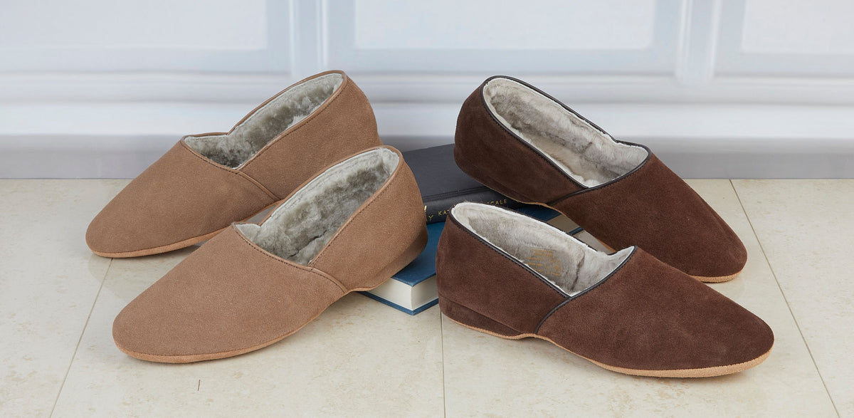 Enjoy The Coziness Of Men's Genuine Shearling Slippers